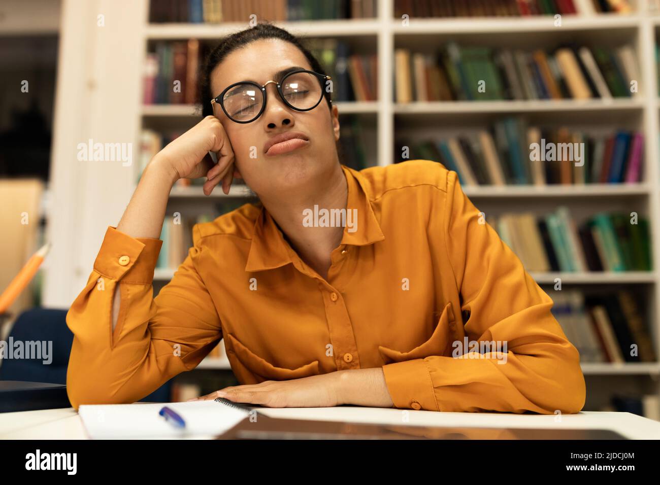Student sleeping study table hi-res stock photography and images - Alamy