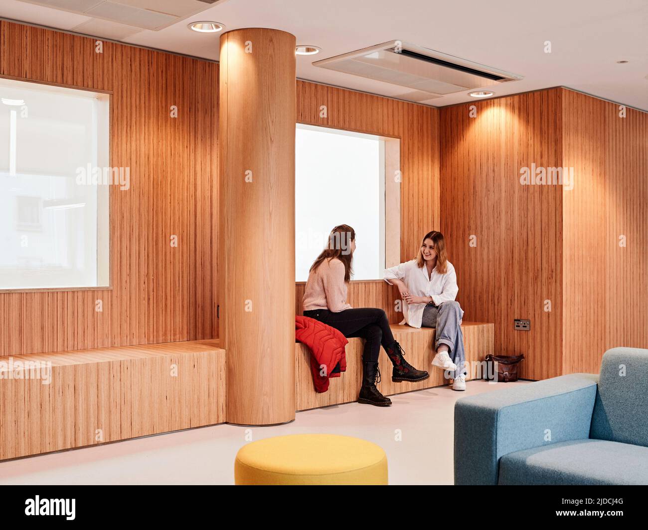 Student common room hi-res stock photography and images - Alamy