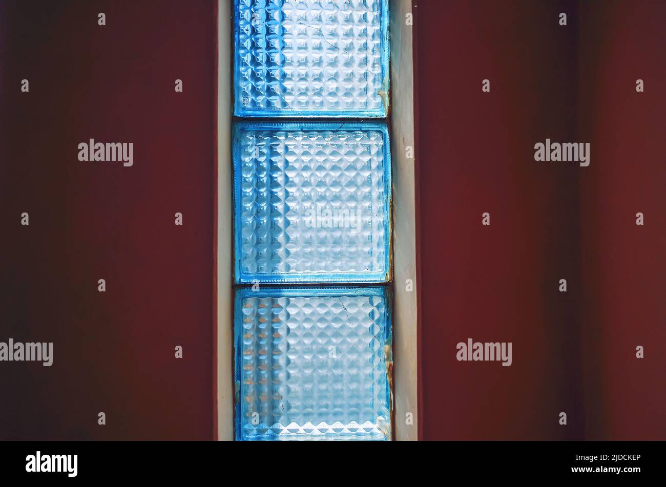Glass folding facade hi-res stock photography and images - Alamy