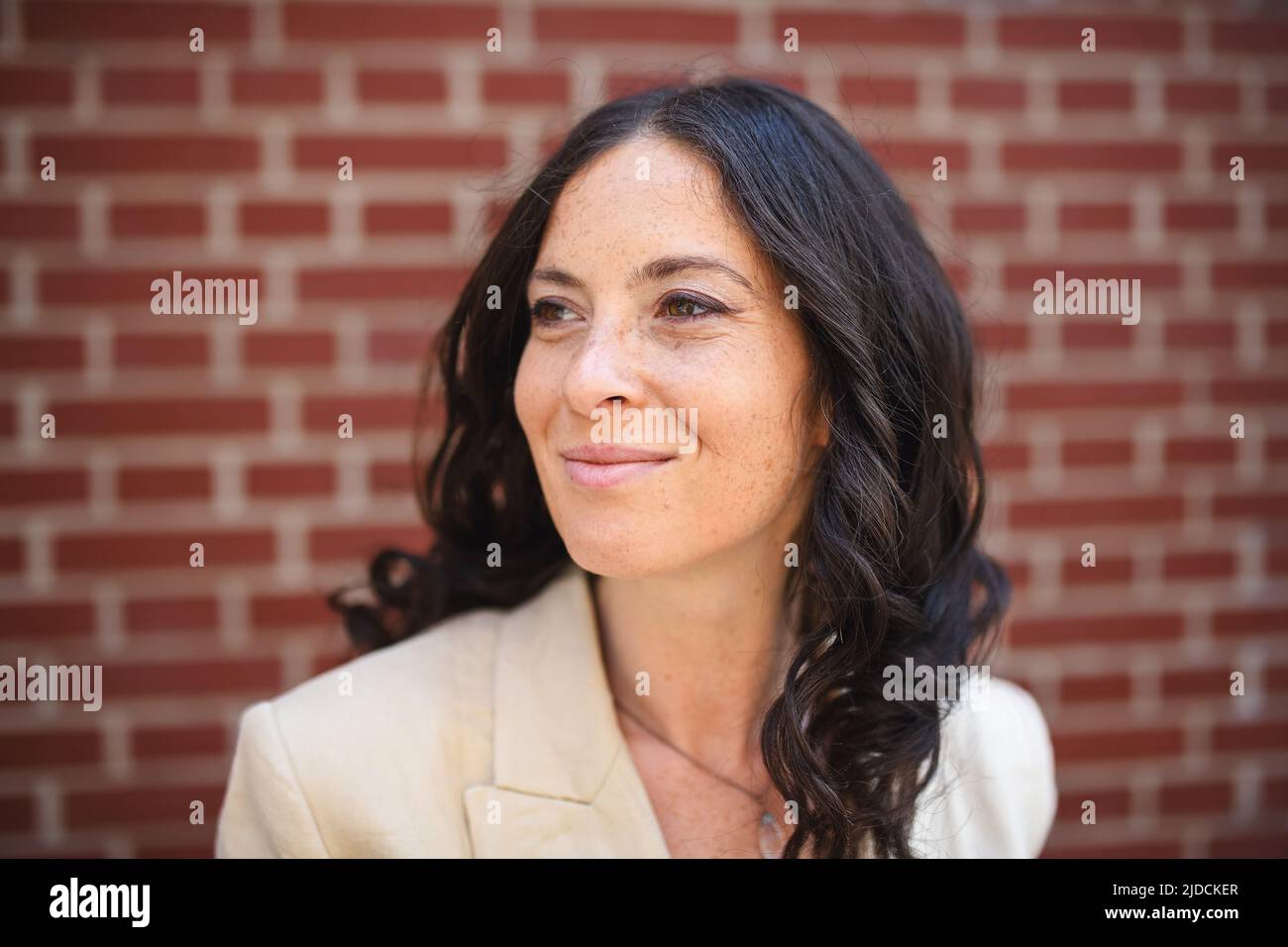 Woman office worker walking hi-res stock photography and images - Alamy