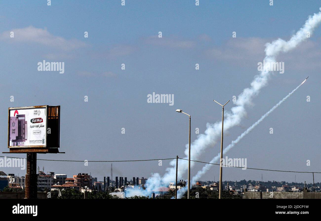 Gaza, Palestine. 19th June, 2022. Rockets seen in the sky fired toward ...
