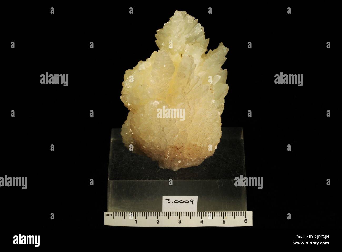 Calcite. minerals. North America; USA; South Dakota; Lawrence County ...