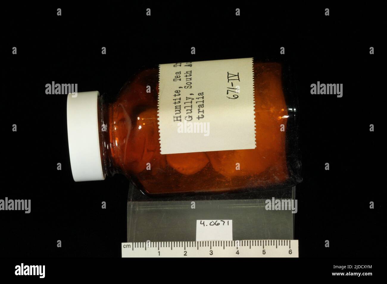 Huntite hi-res stock photography and images - Alamy