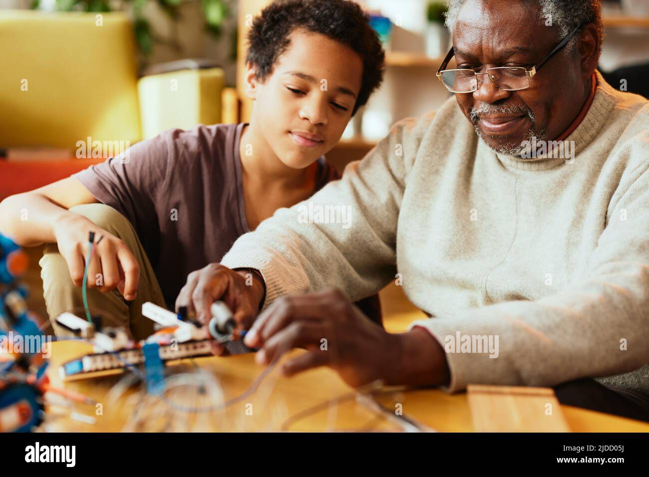 Science development child having fun hi-res stock photography and ...