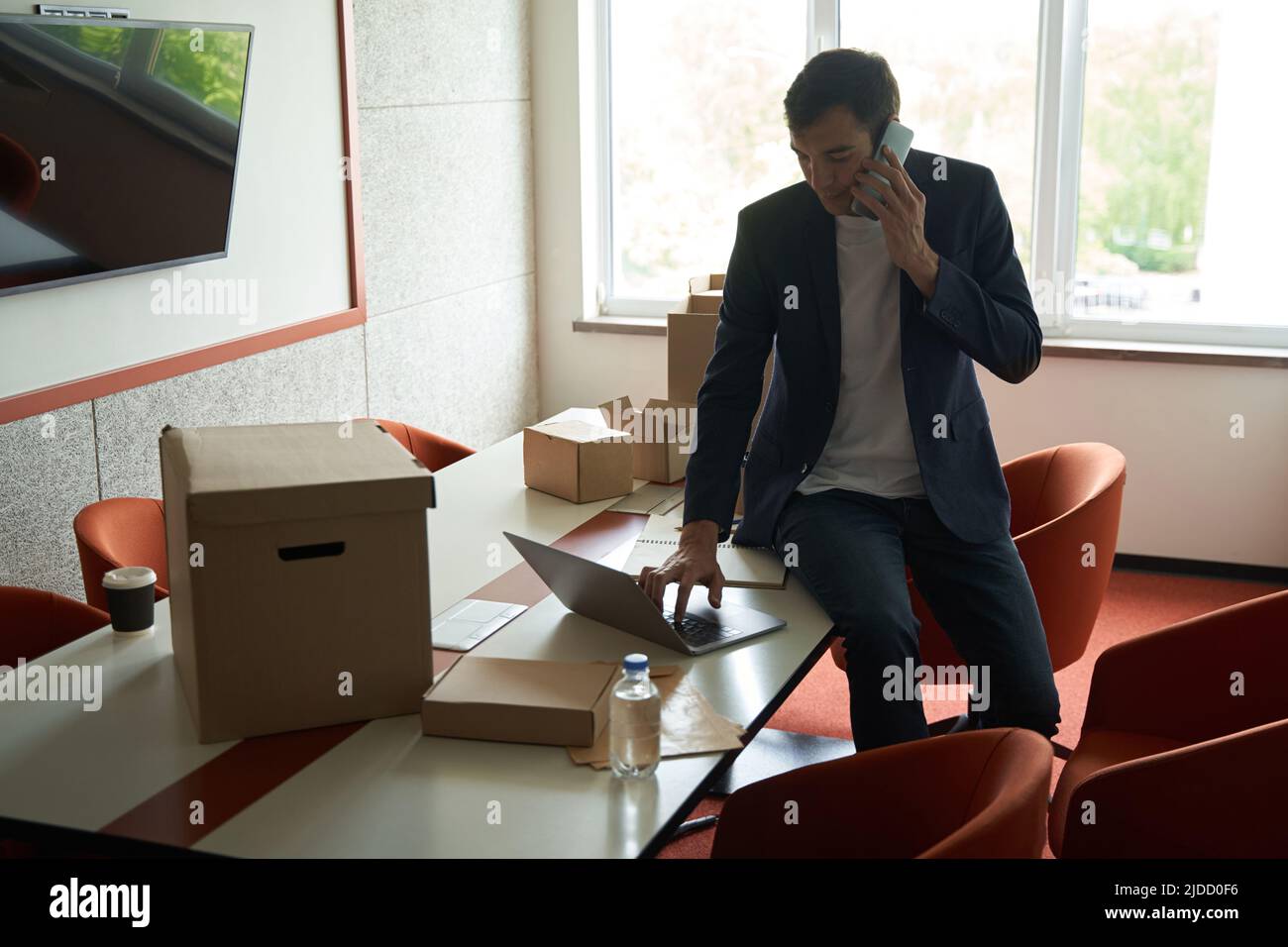 Talk carton hi-res stock photography and images - Alamy