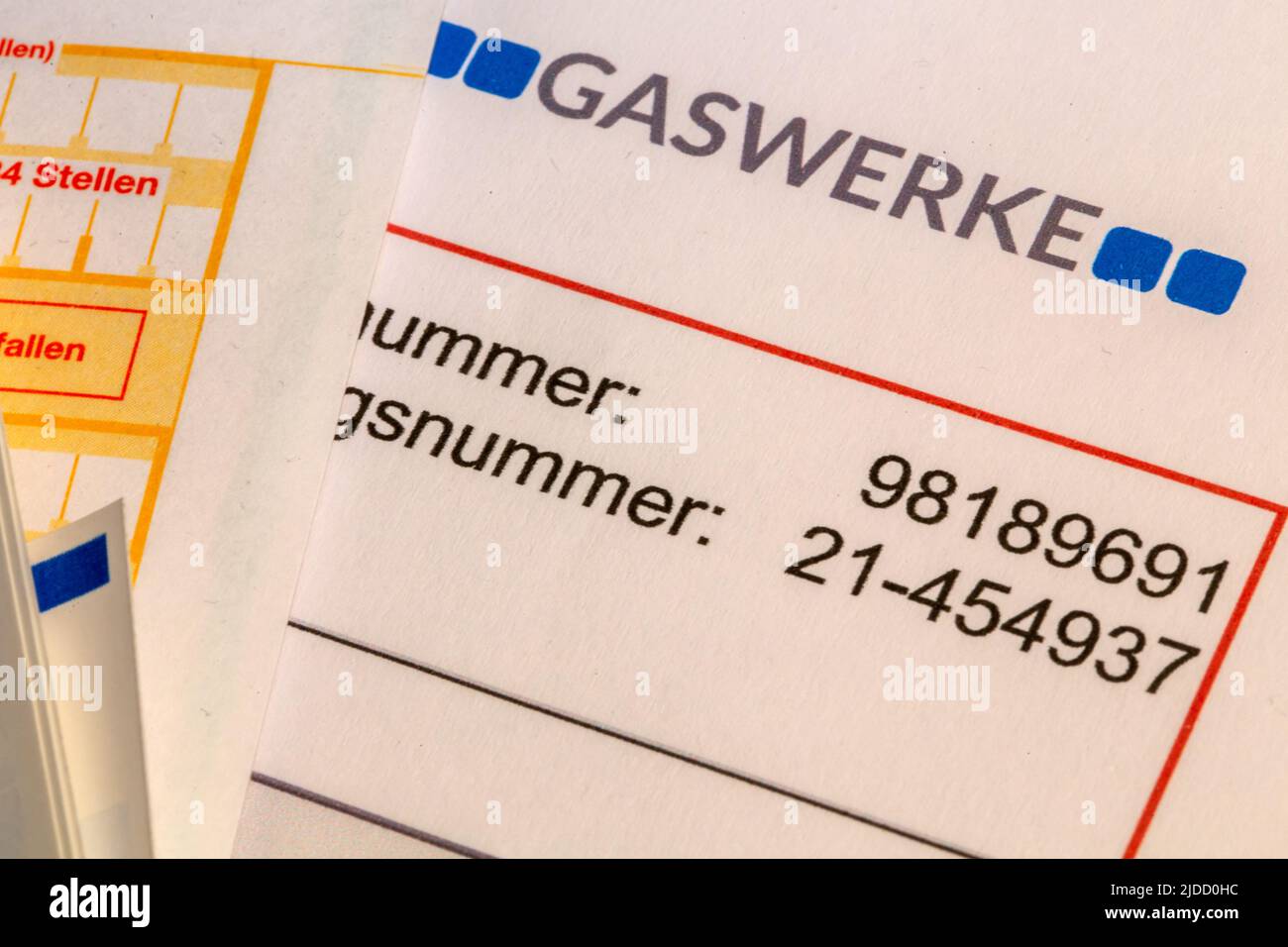 Households natural gas hi-res stock photography and images - Alamy