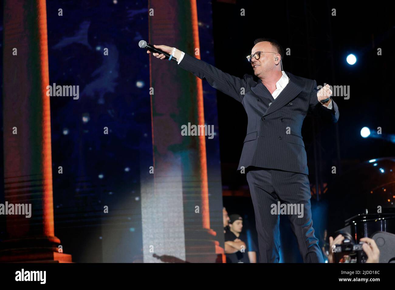 Italian singer and Neapolitan singer-songwriter, Gigi D'Alessio ...