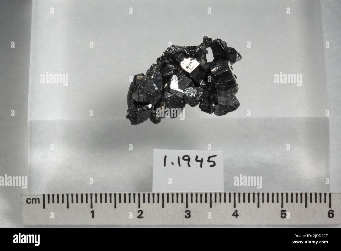 Stephanite hi-res stock photography and images - Alamy