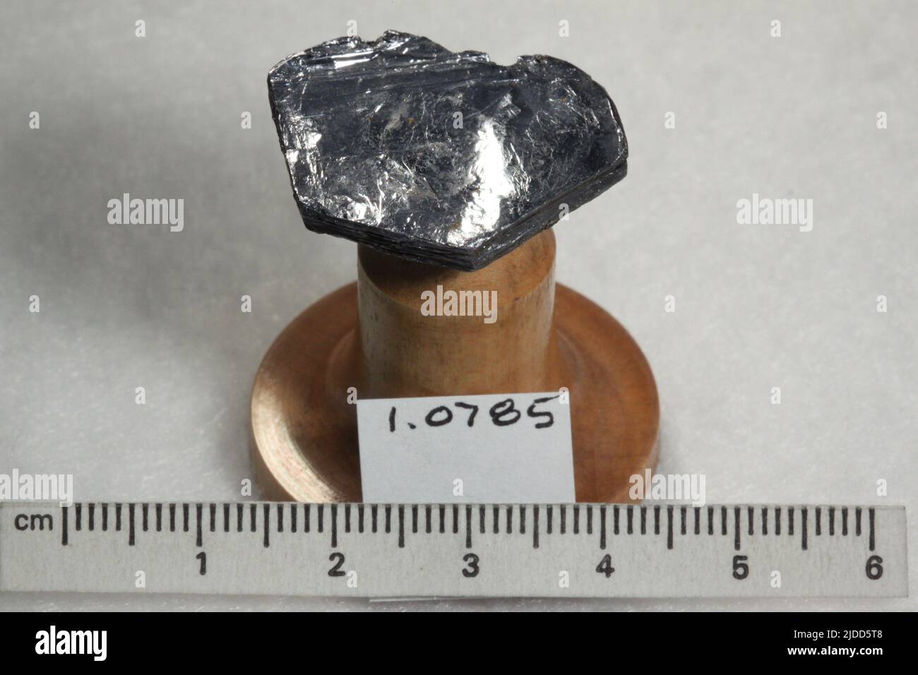 Molybdenite minerals hi-res stock photography and images - Alamy