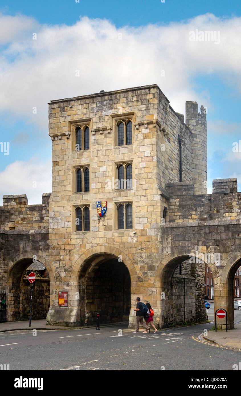 Ancient roman wall stone hi-res stock photography and images - Alamy