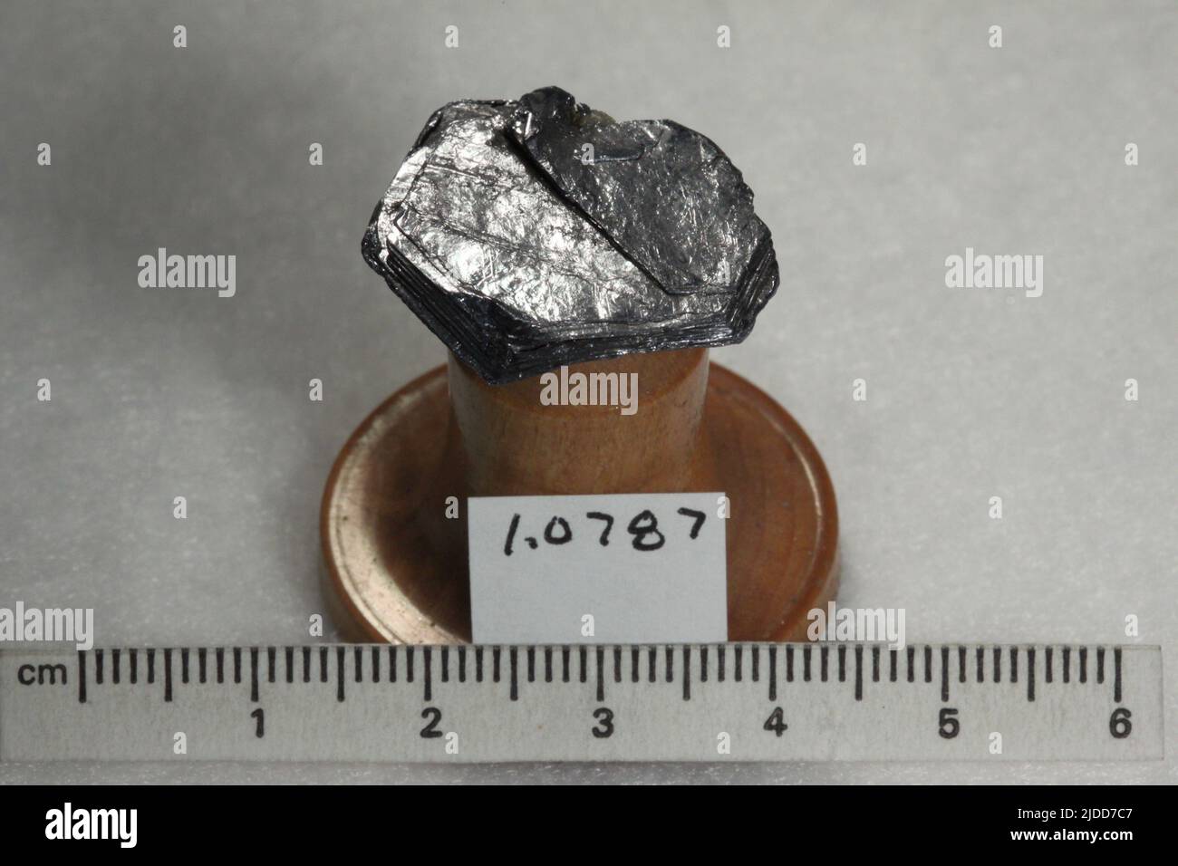 Molybdenite minerals hi-res stock photography and images - Alamy