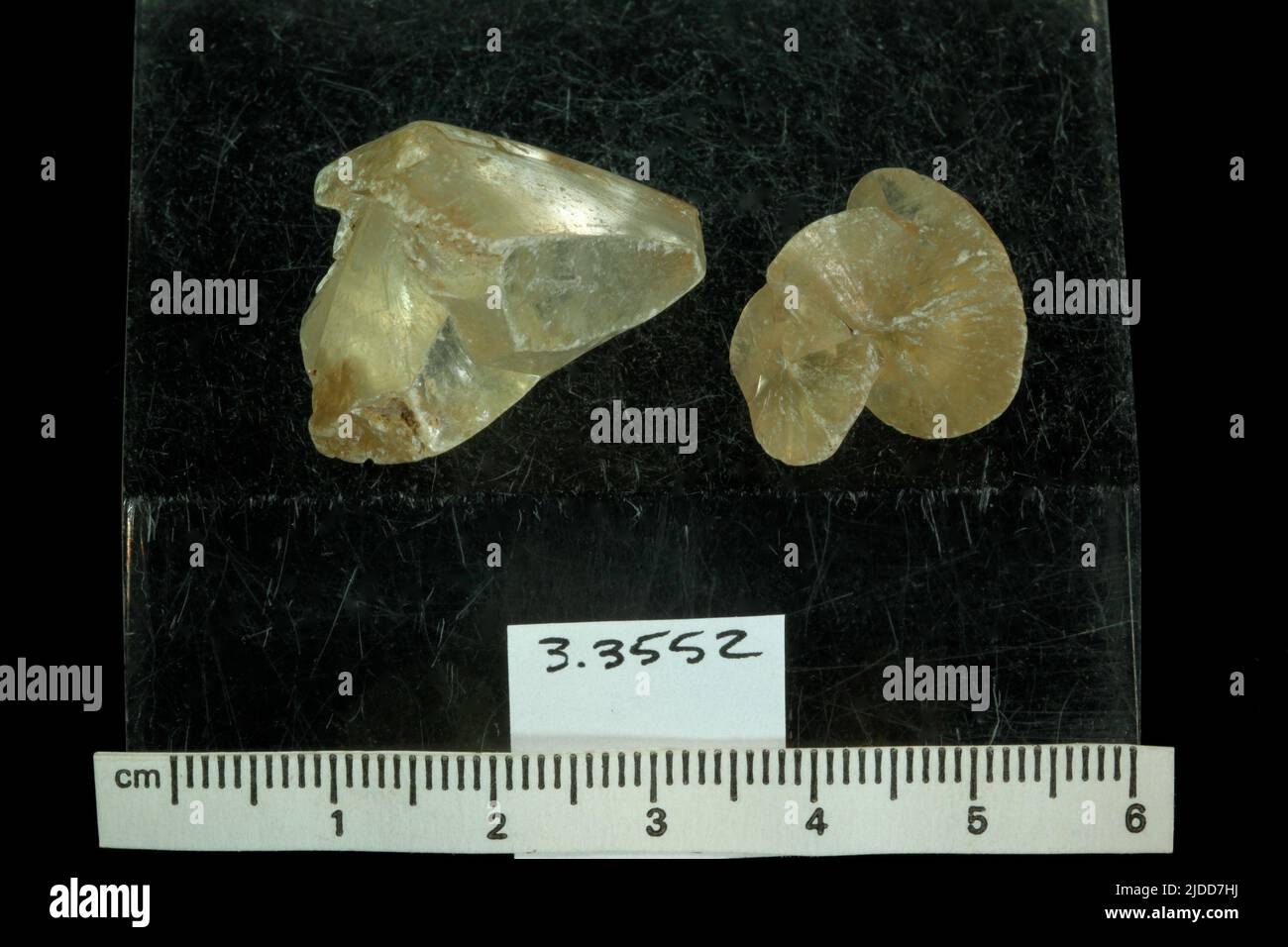 Red gypsum stone mineral hi-res stock photography and images - Alamy