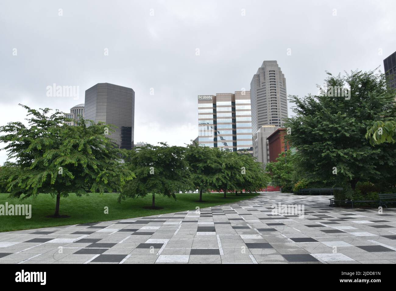 Downtown St. Louis featuring the world famous Gateway Arch along the ...