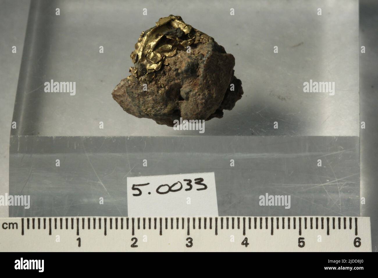 Gold. minerals. Europe; Romania; Transylvania, Chertes Stock Photo - Alamy