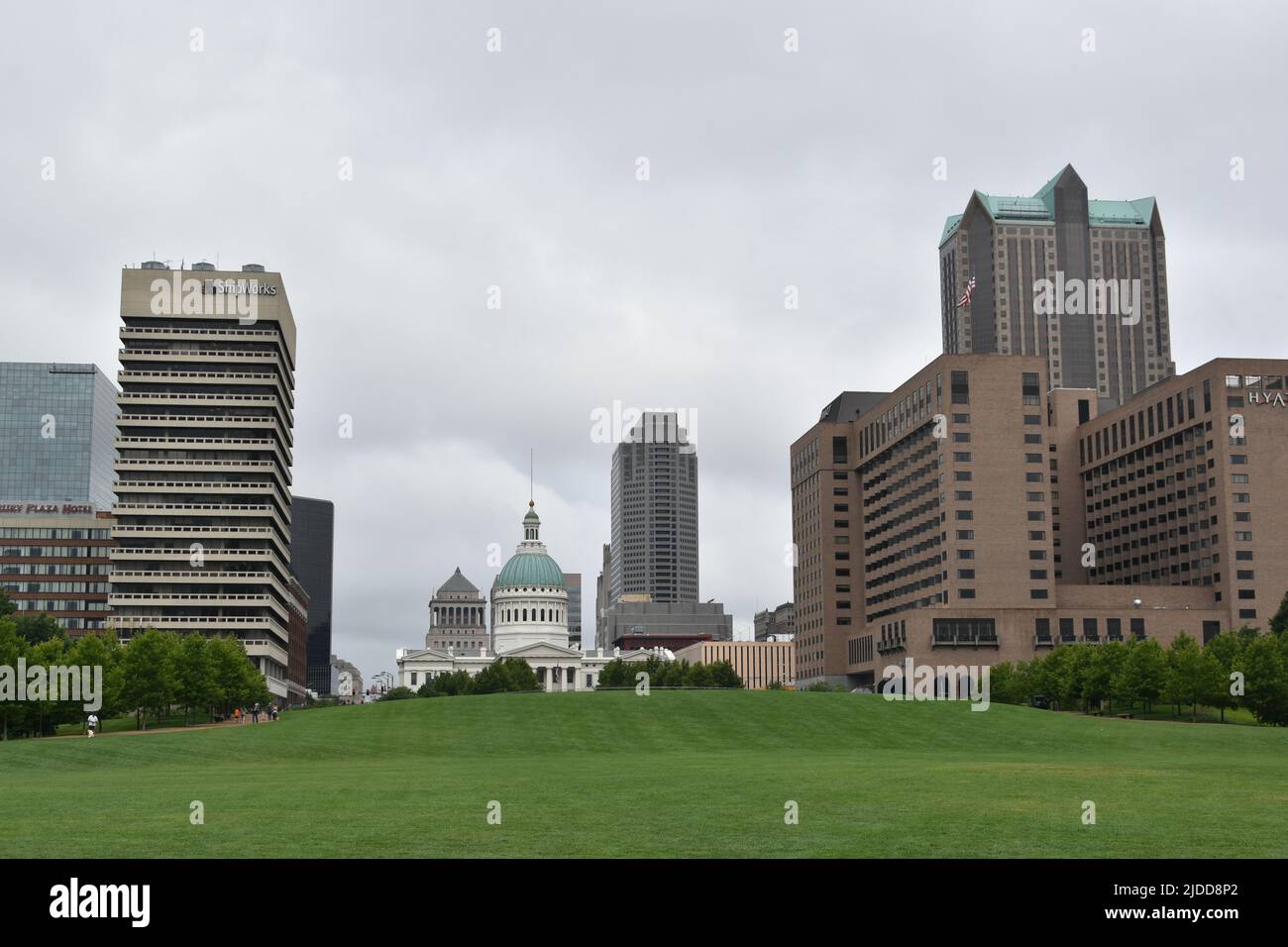 Downtown St. Louis featuring the world famous Gateway Arch along the ...