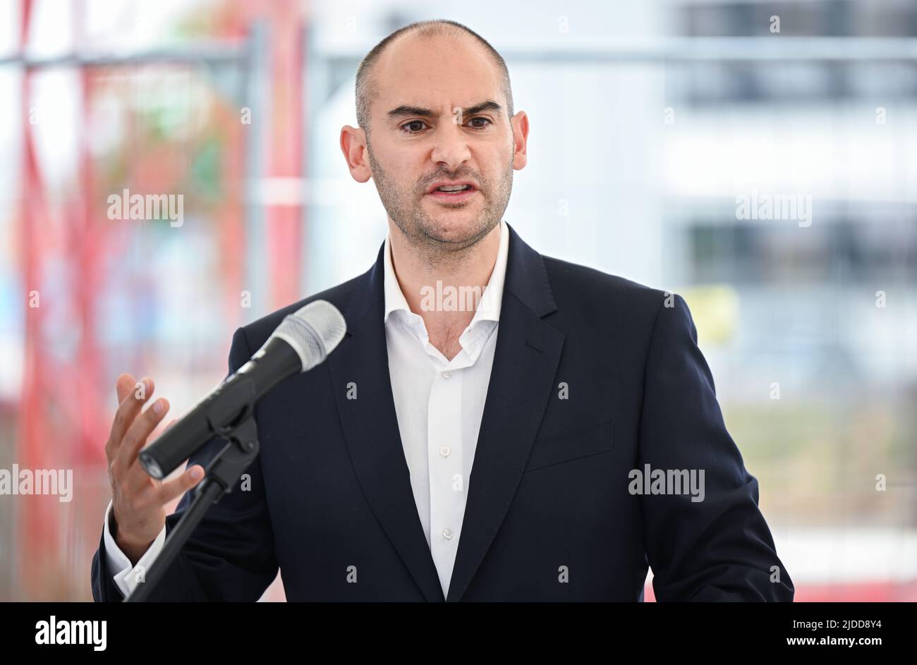 20 June 2022, Baden-Wuerttemberg, Tübingen: Danyal Bayaz (Bündnis 90 ...