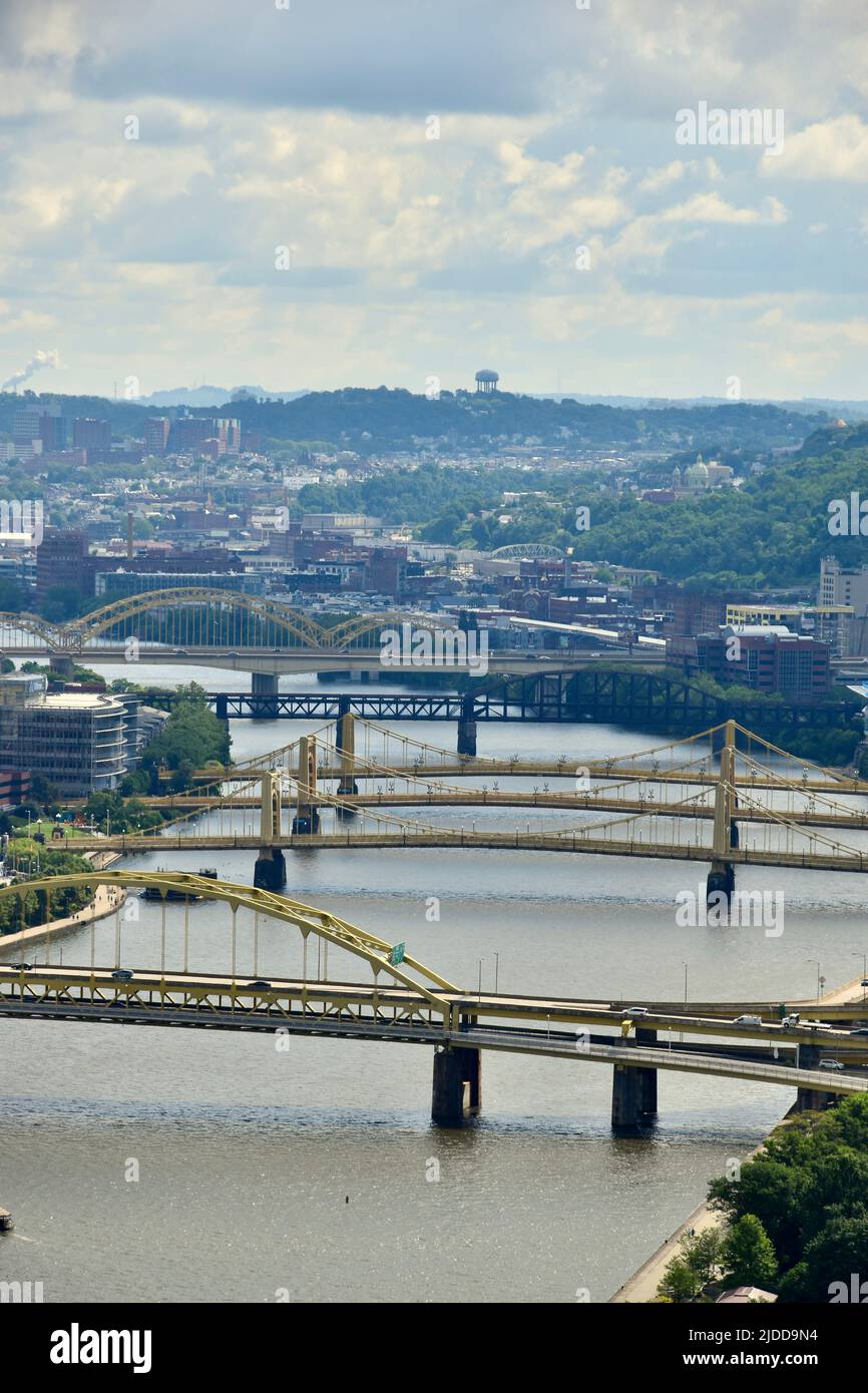 Duquesne Incline in Washington Heights, Pittsburgh Stock Photo - Alamy