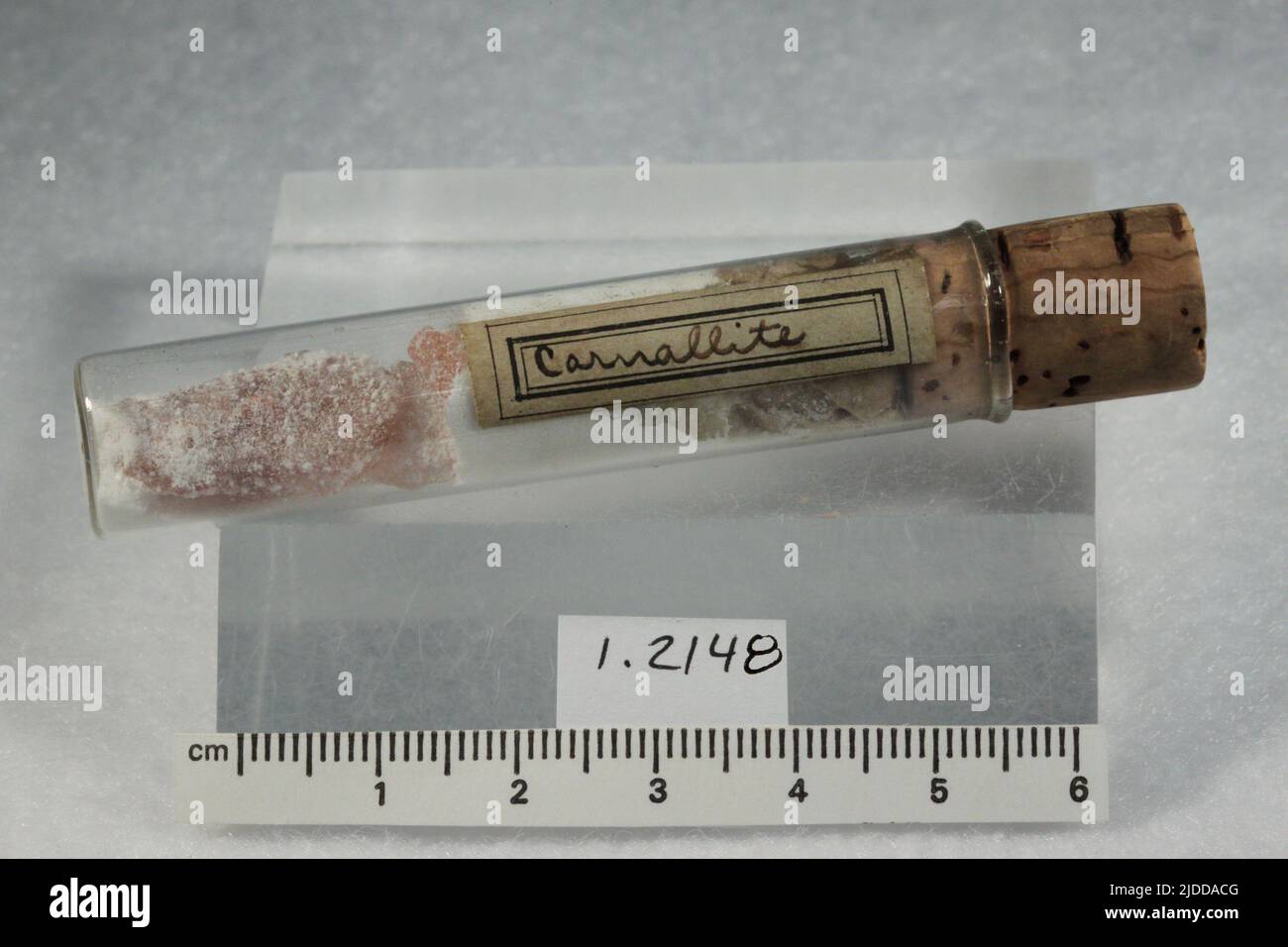 Carnallite hi-res stock photography and images - Alamy