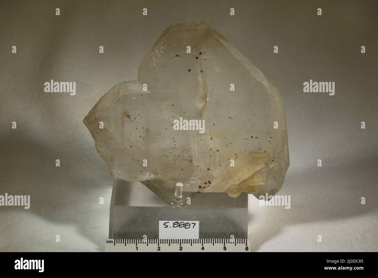 Quartz. minerals. Asia; Japan; Kai, Miyamoto Mura Stock Photo - Alamy