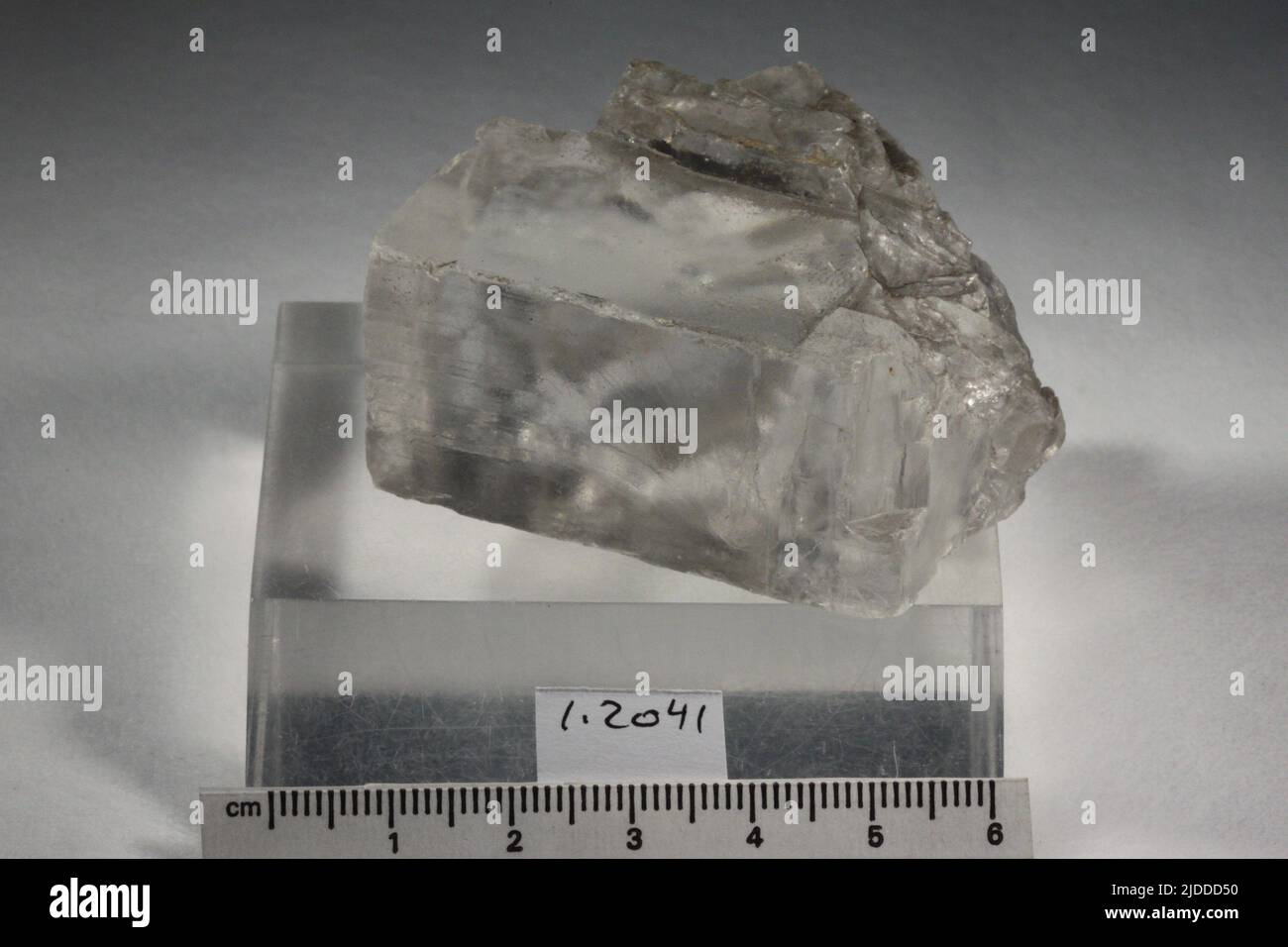 Halite salt crystal formation hi-res stock photography and images - Alamy