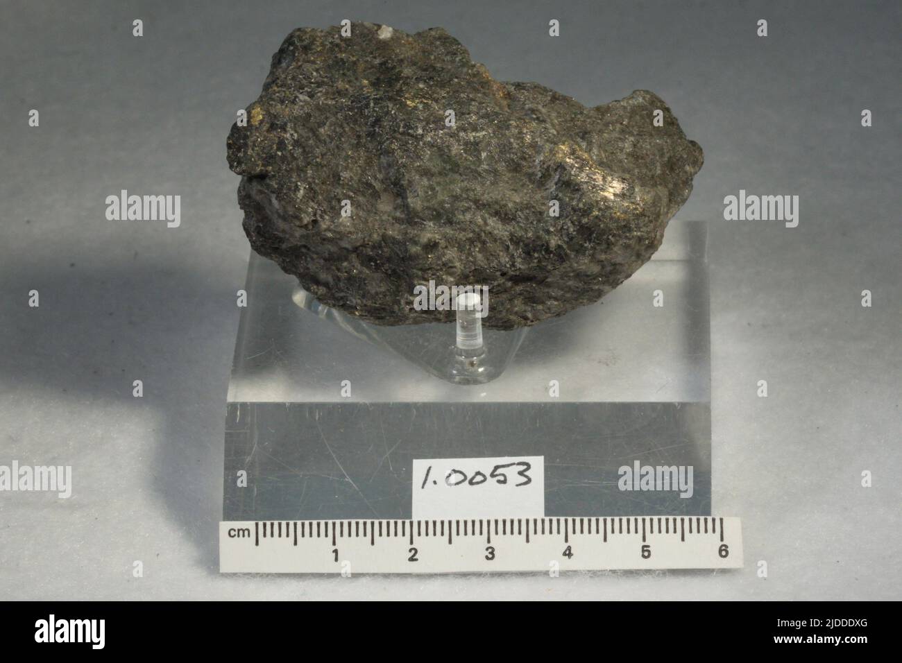 Gold. minerals. North America; USA; California; Calaveras County ...