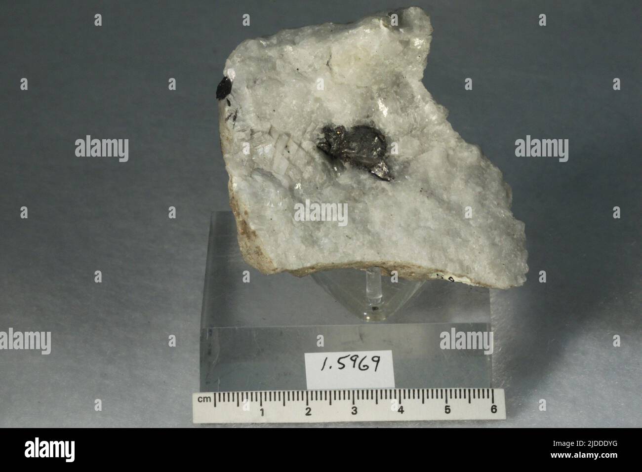 Graphite. minerals. Asia; Japan; Toyama Prefecture; Etchu, Nehigori ...