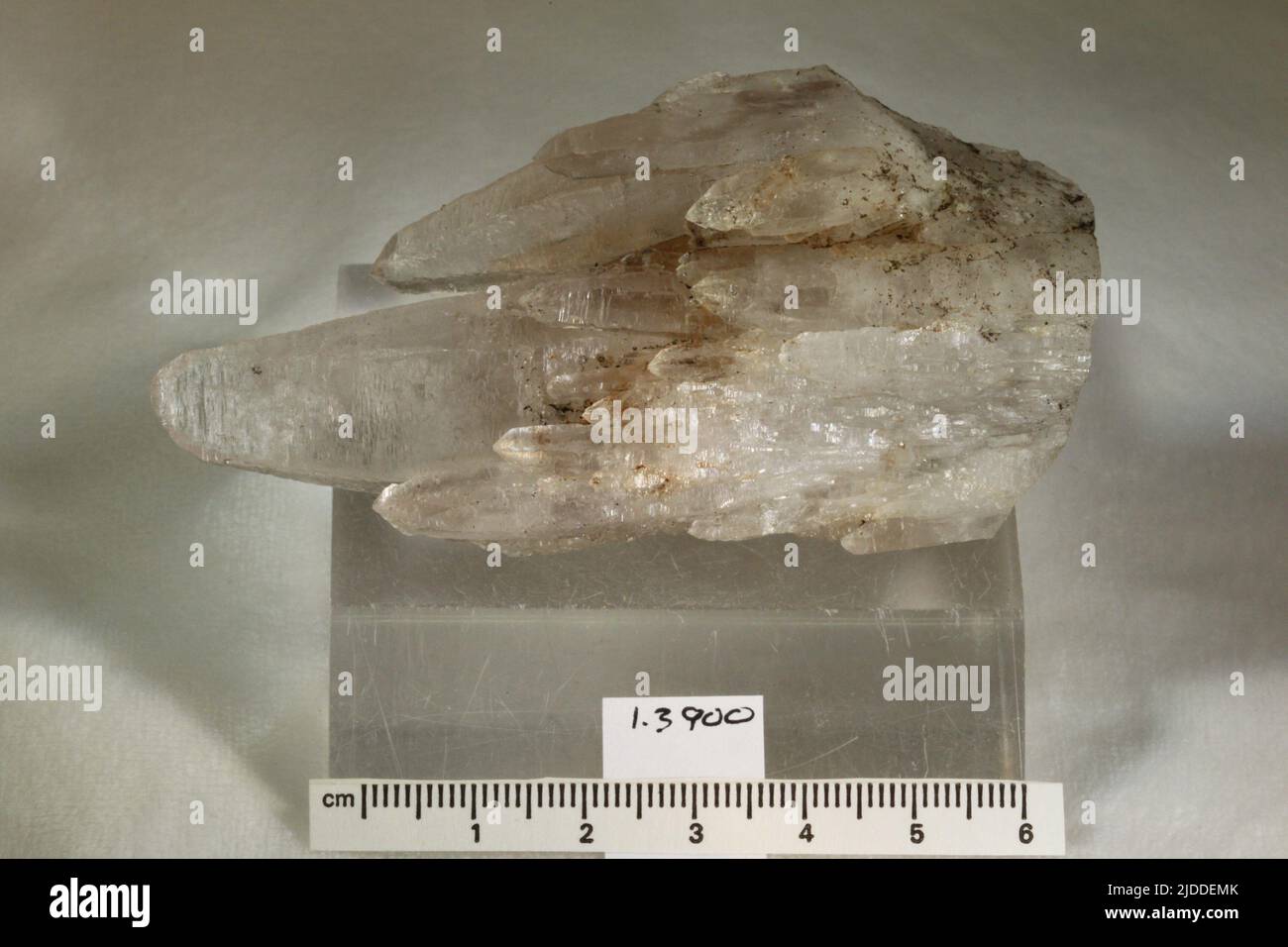 Quartz. minerals. North America; USA; Nevada; Nye County; Jefferson ...