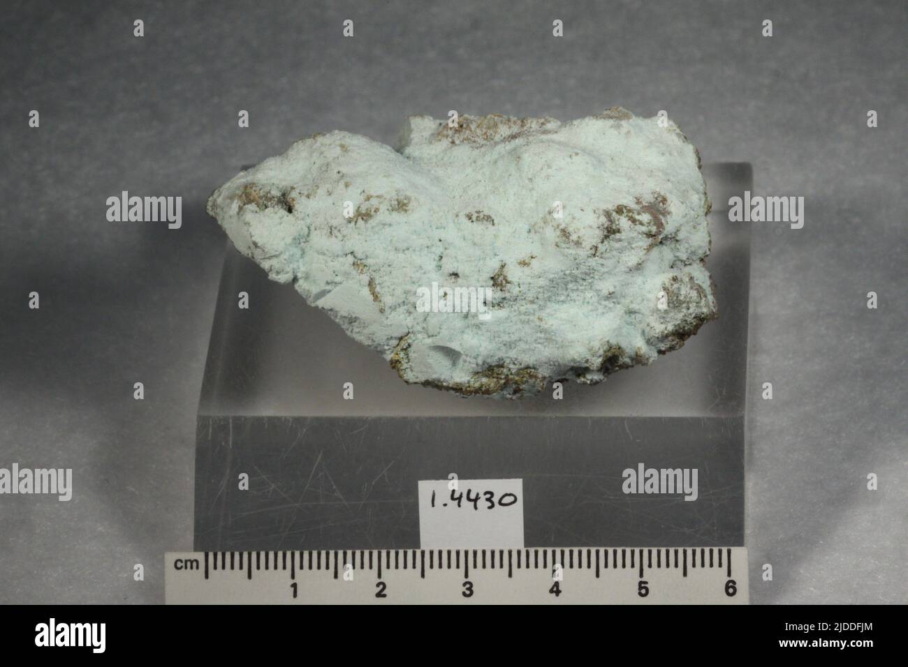 Oxidation zones of copper deposits hi-res stock photography and images ...