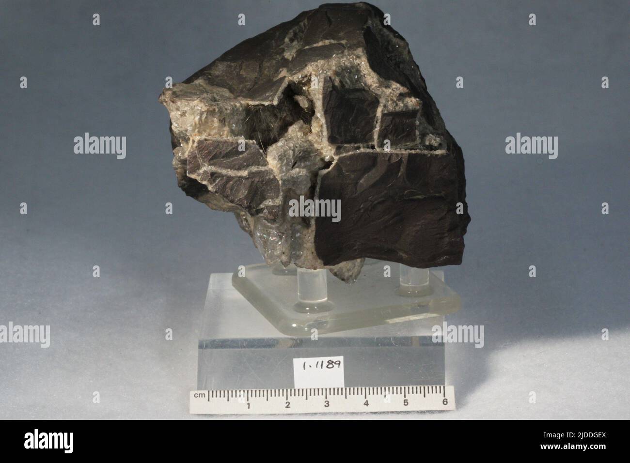 Millerite crystals hi-res stock photography and images - Alamy