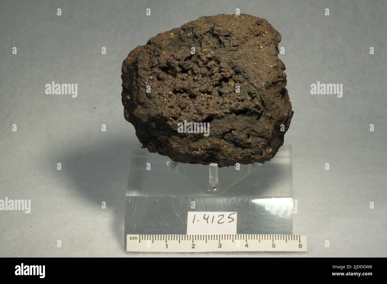 Titanium minerals hi-res stock photography and images - Alamy