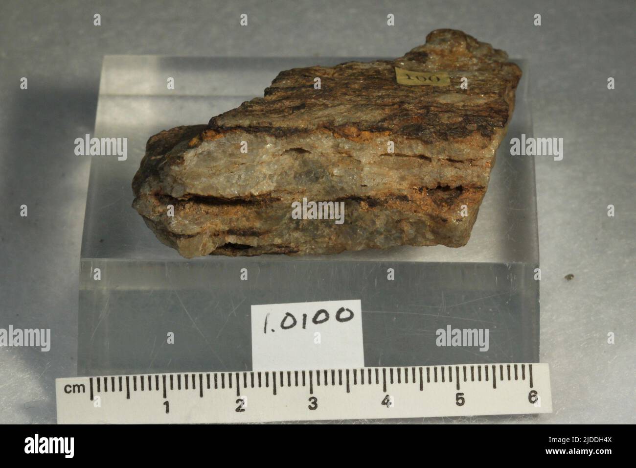 Gold. minerals. North America; USA; Connecticut; New Haven County ...