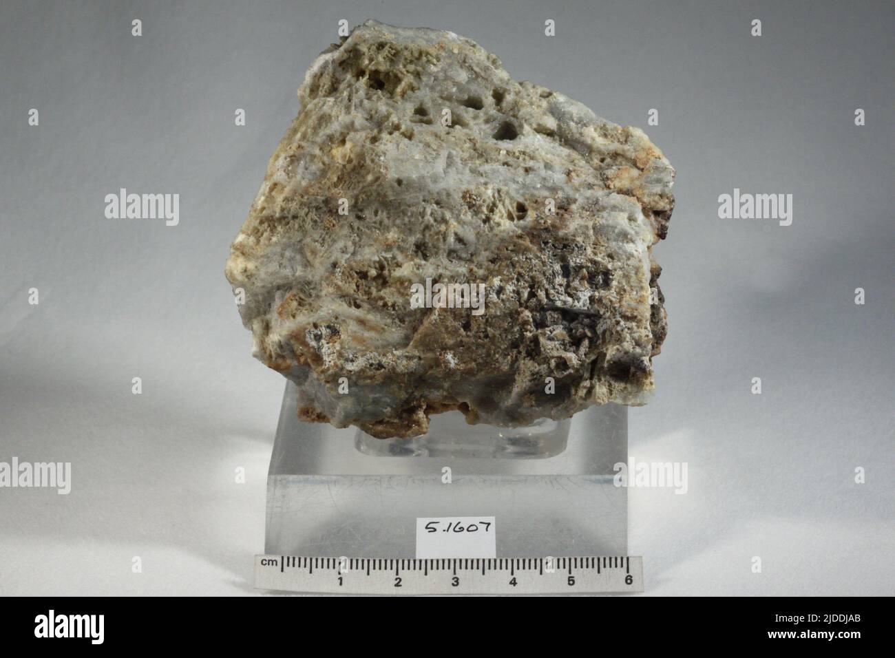 Hydrofluoric acid production hi-res stock photography and images - Alamy