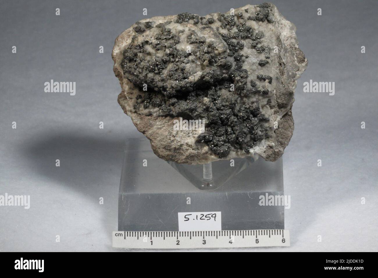 Tennantite hi-res stock photography and images - Alamy
