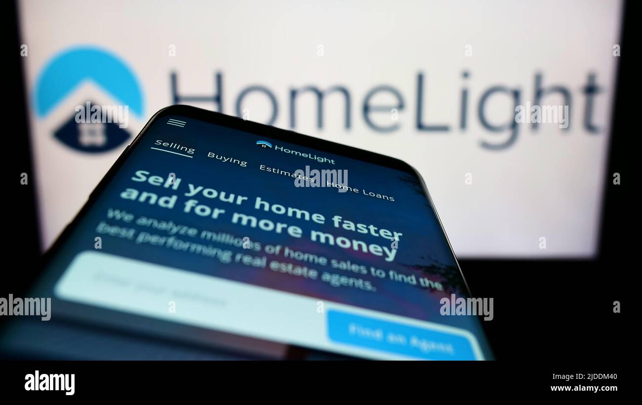Mobile phone with website of US real estate company HomeLight Inc. on ...