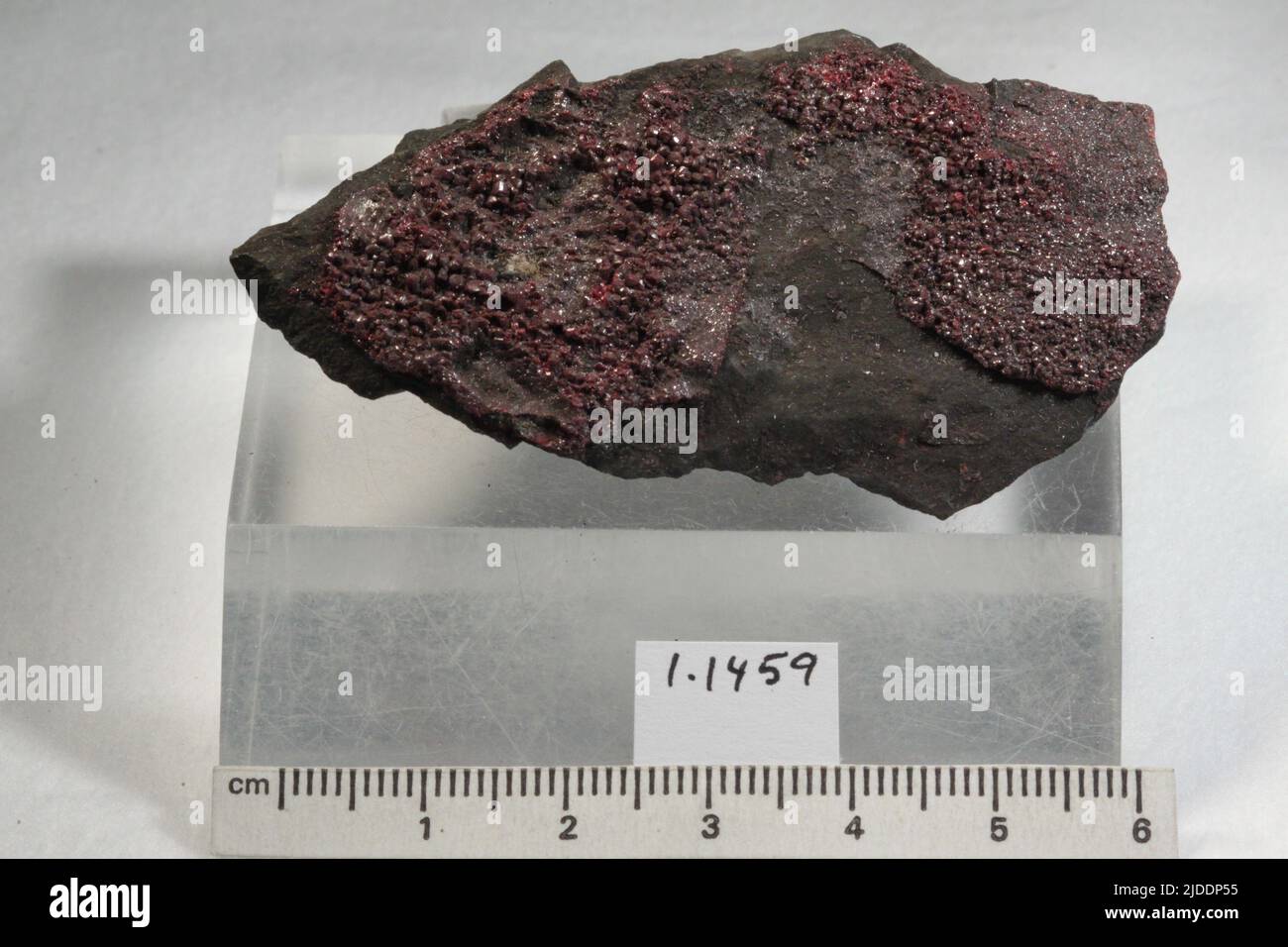 Cinnabar mineral hi-res stock photography and images - Alamy