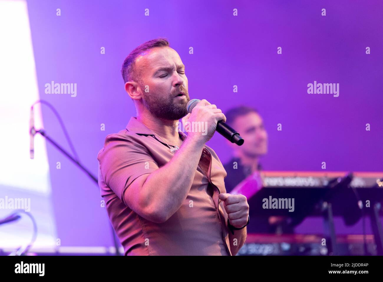 Wet wet wet kevin simm hi-res stock photography and images - Alamy