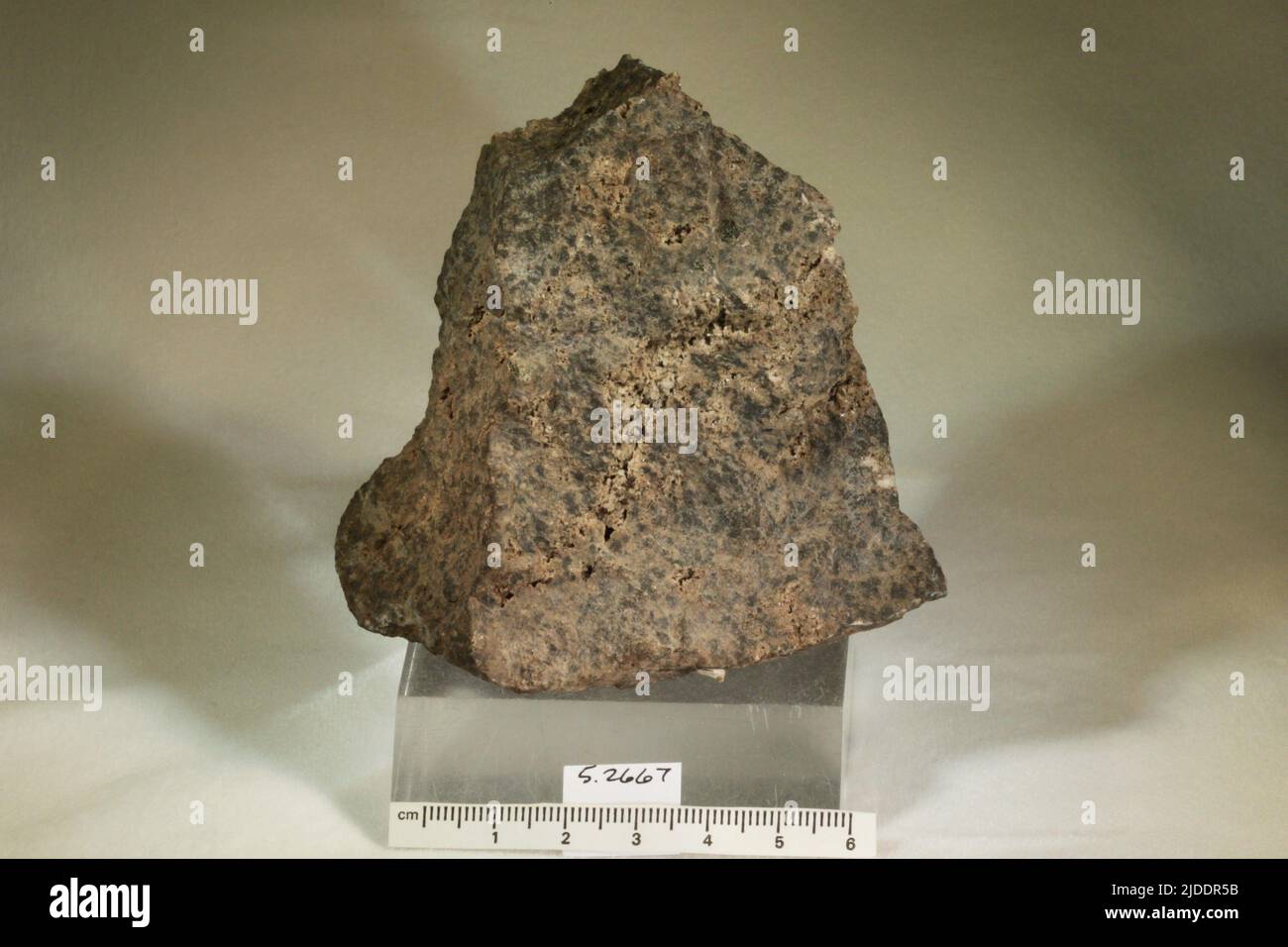 Tridymite. minerals. North America; Mexico; Hidalgo; Pachuca; Cerro de ...