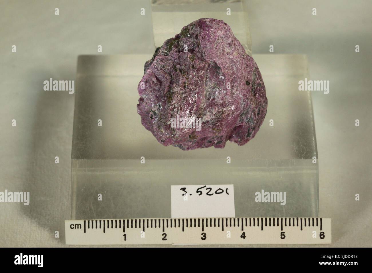 Stichtite hi-res stock photography and images - Alamy