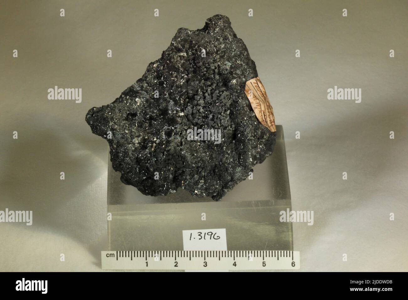 Pyrolusite minerals hi-res stock photography and images - Alamy