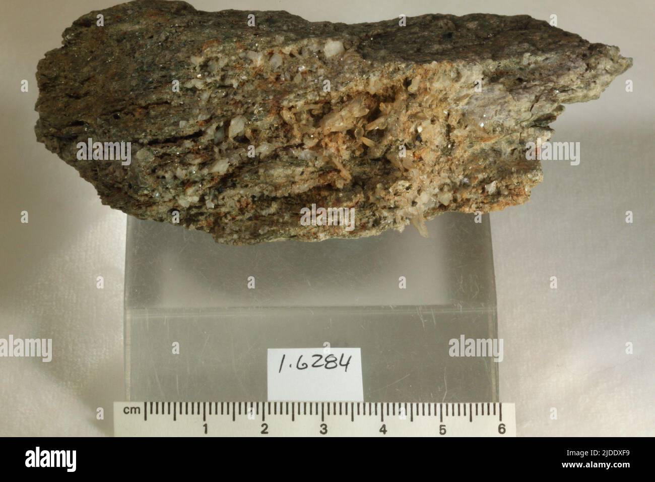 Anatase hi-res stock photography and images - Alamy