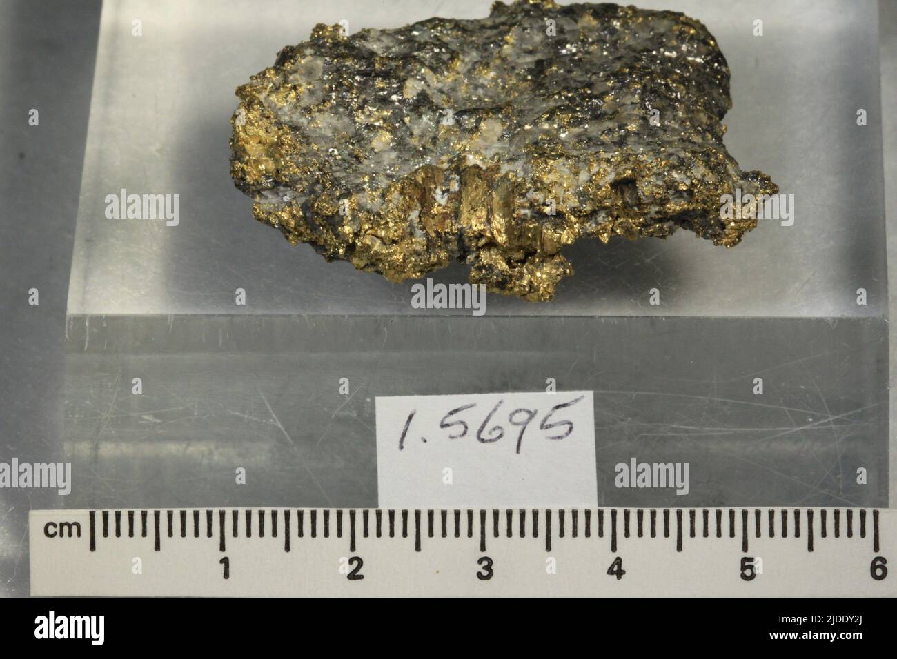 Gold. minerals. North America; Canada; Ontario; Timiskaming County ...