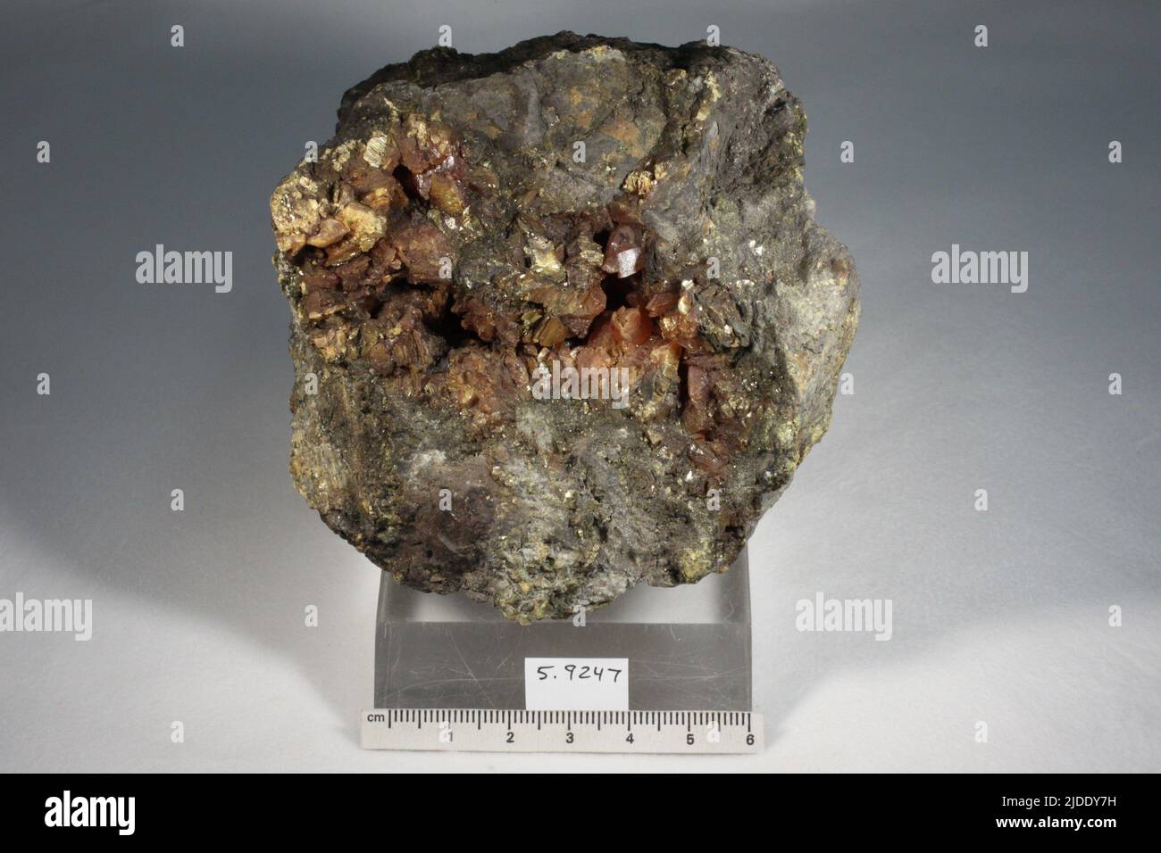 Orpiment stone hi-res stock photography and images - Alamy