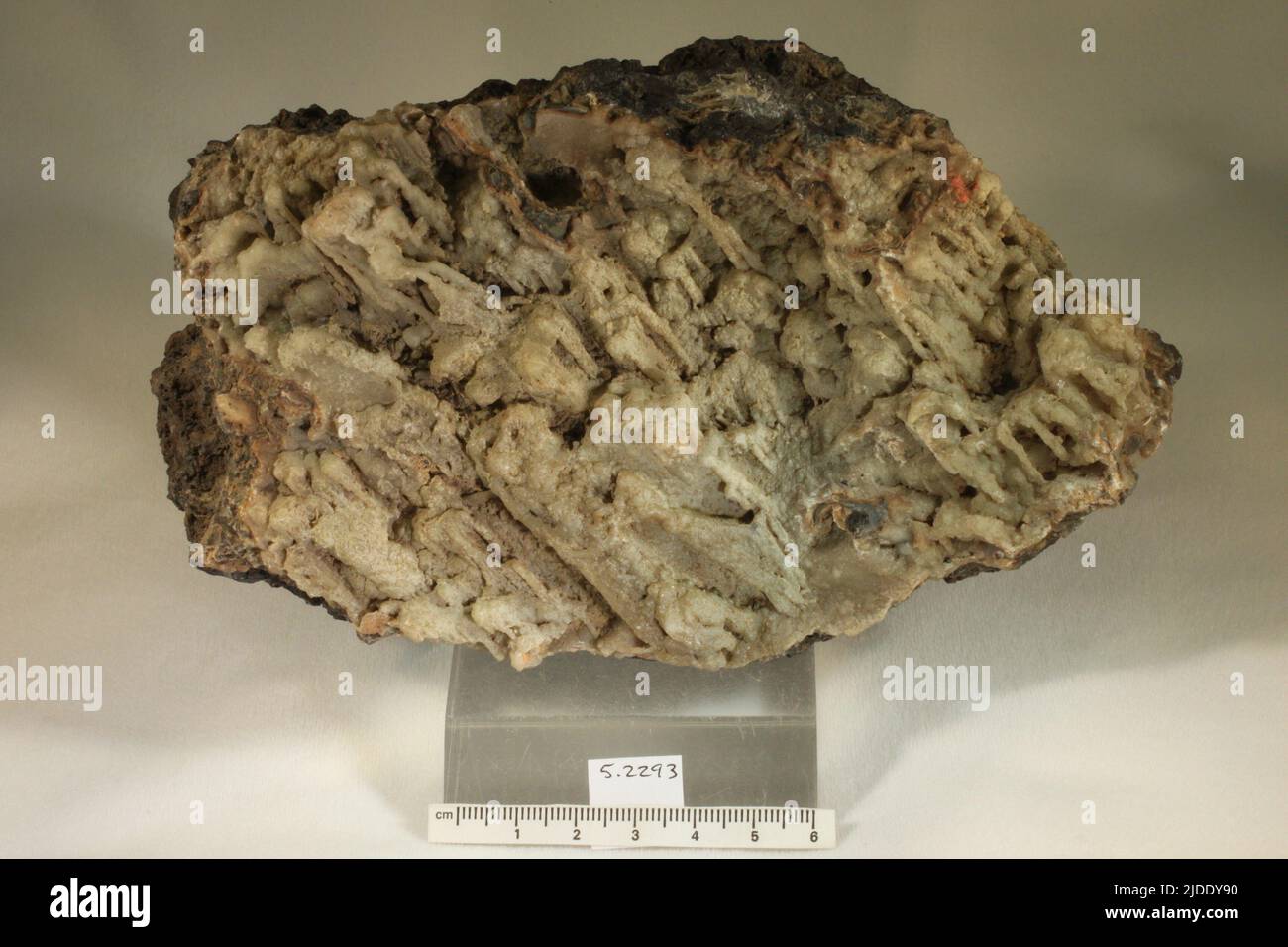 Gibbsite hi-res stock photography and images - Alamy