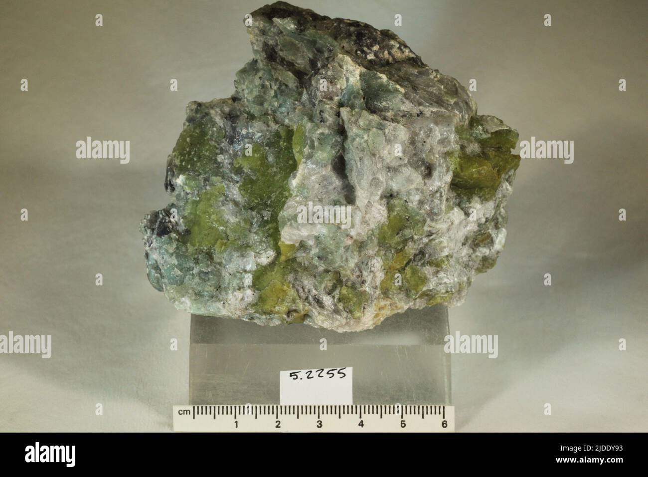 Hydrotalcite hi-res stock photography and images - Alamy