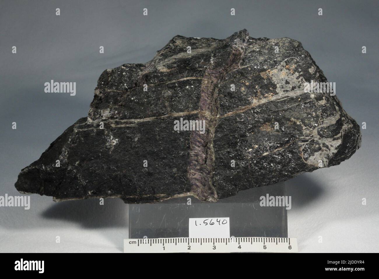 Chromite minerals hi-res stock photography and images - Alamy