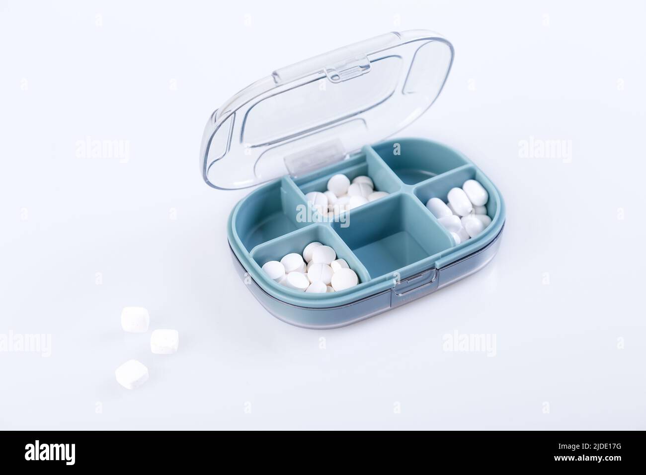 Pillbox shape hi-res stock photography and images - Alamy