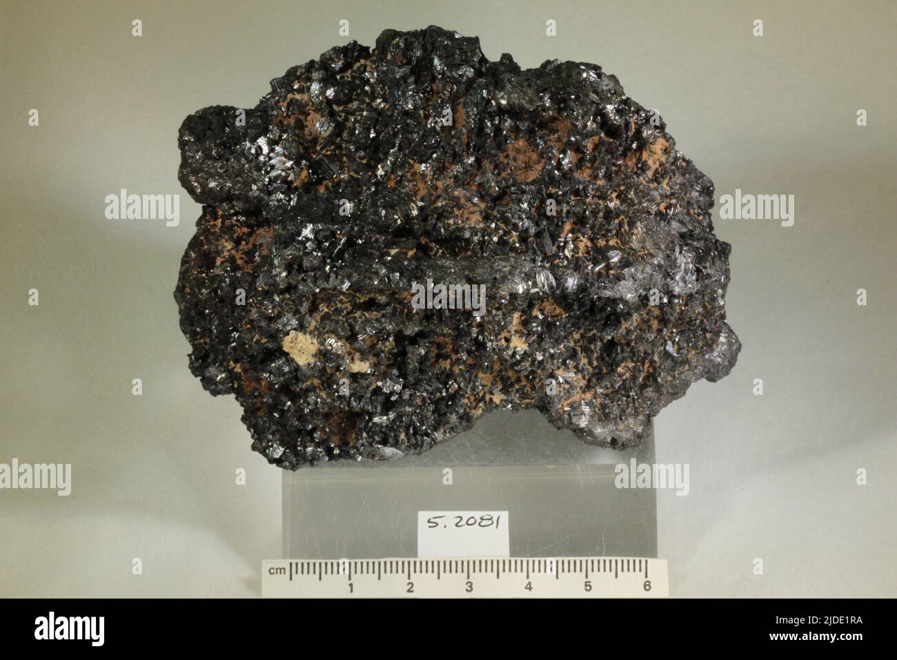 Rutile. minerals. North America; USA; Arkansas; Garland County; Magnet ...