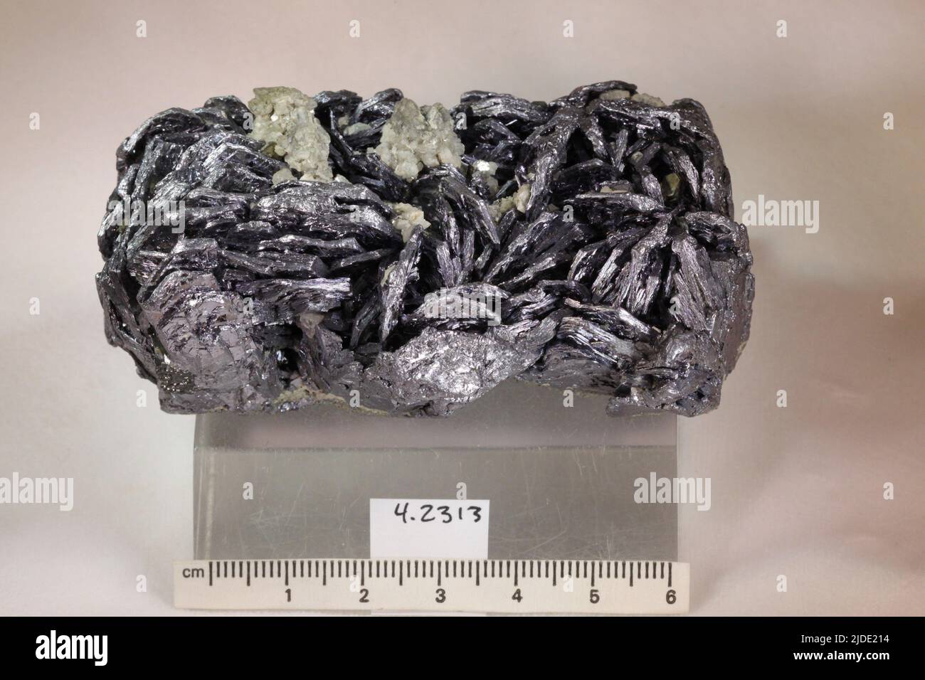 Molybdenite minerals hi-res stock photography and images - Alamy