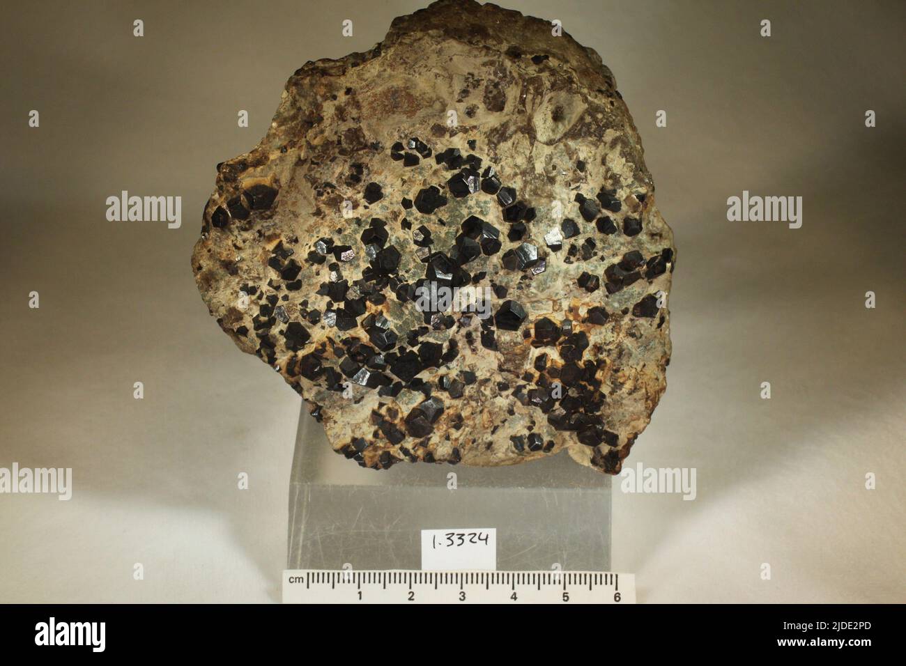 Minerals limonite hi-res stock photography and images - Alamy