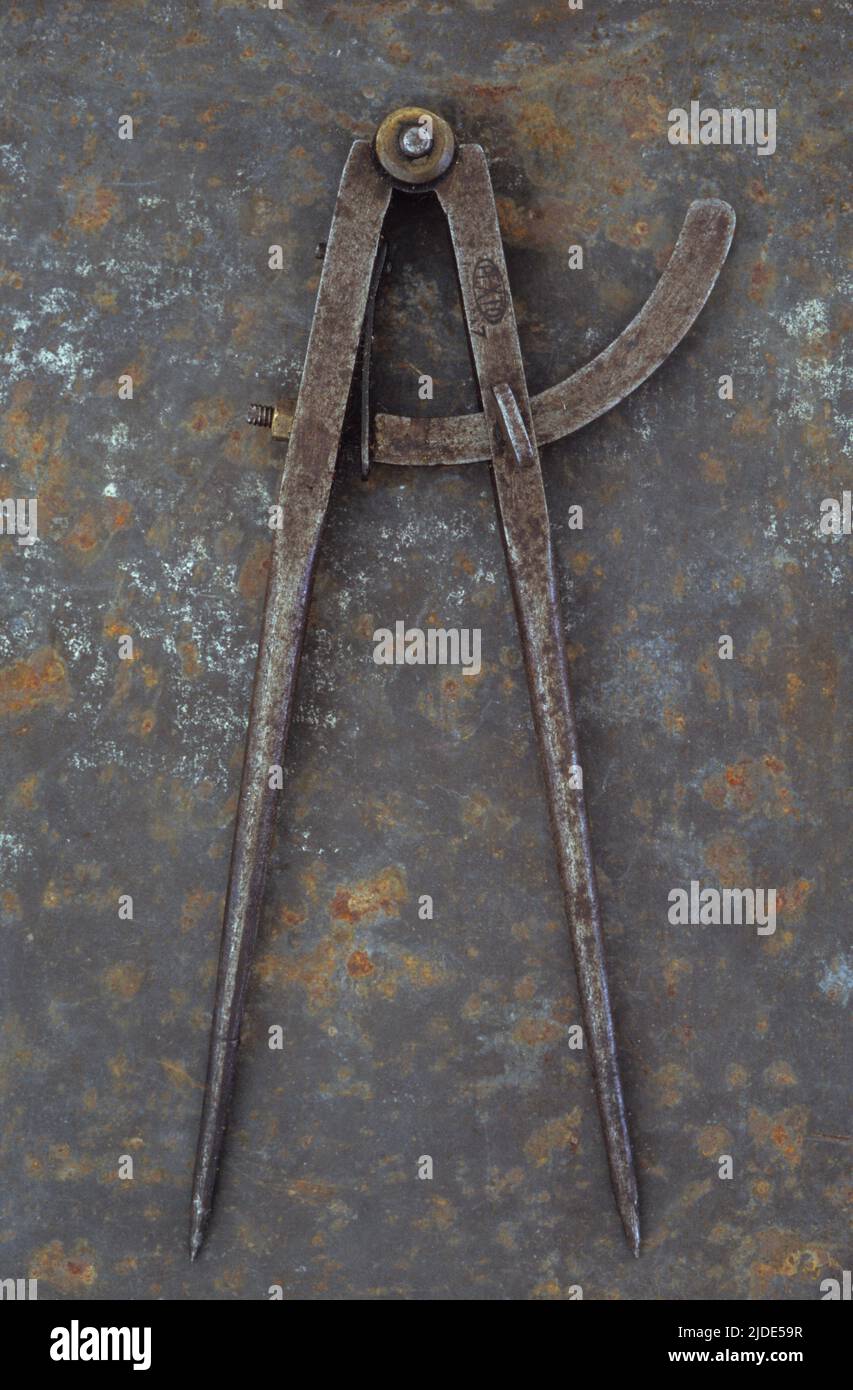 Sheet Metal Divider Compass